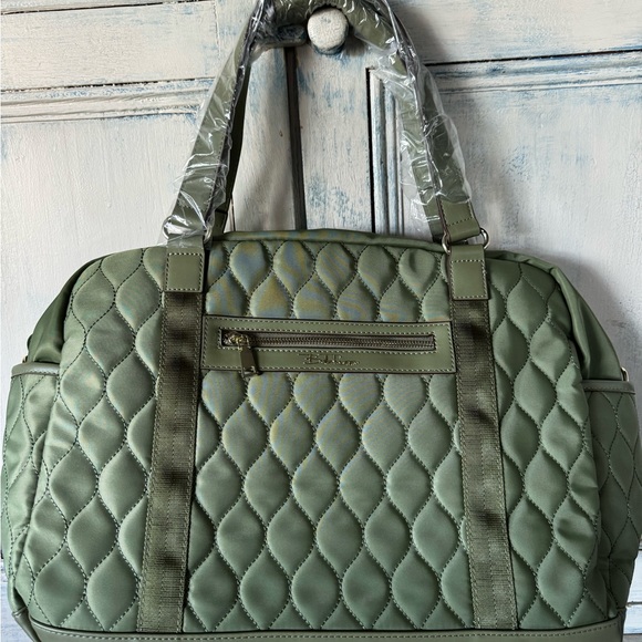 Bella Russo | Bags | Bella Russo 8 Quilted Weekender Duffel Bag New ...